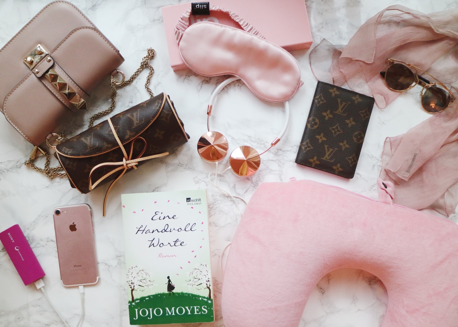 Carry On Must-Haves For Jet-Set Girls - The Daily Happiness